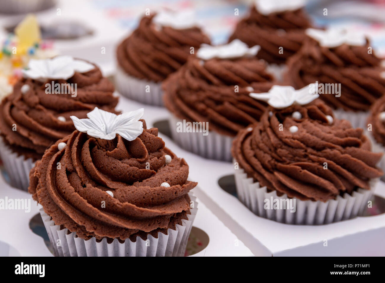 Cupcake market hi-res stock photography and images - Alamy
