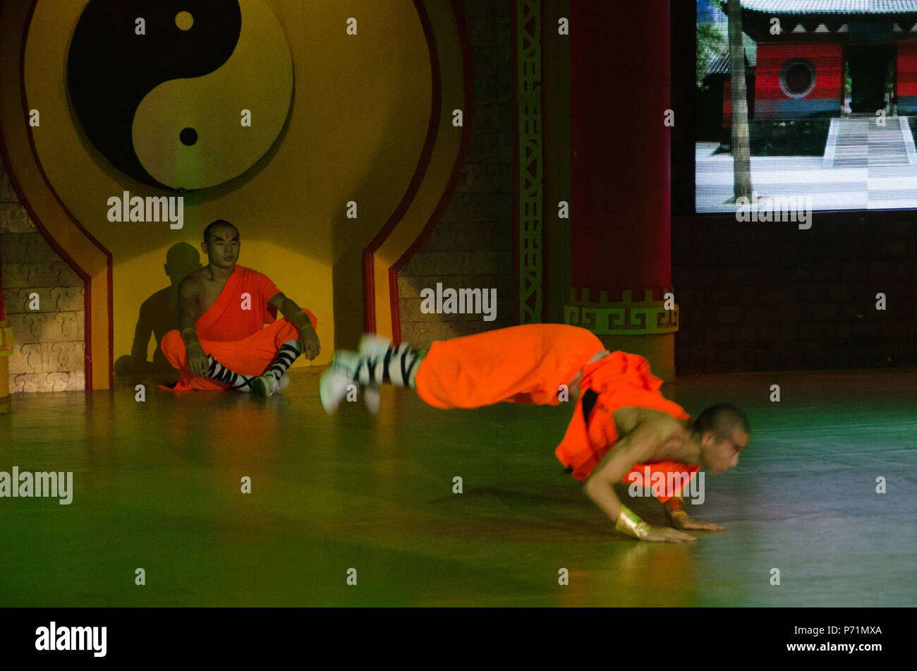 China Shaolin monks Kung Fu Martial Arts Show ( oriental circus in ...