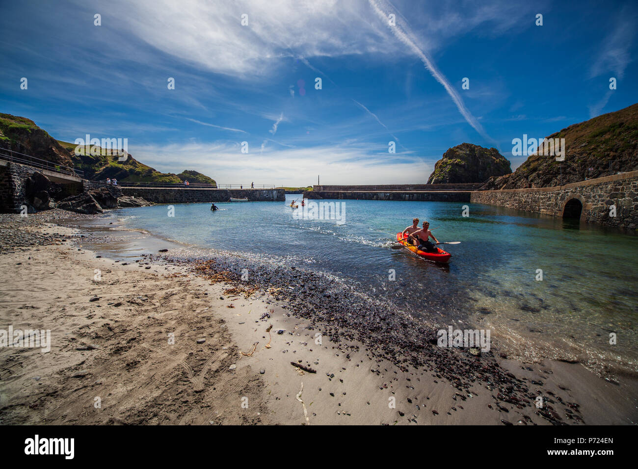 Mullion cove harbor hi-res stock photography and images - Alamy