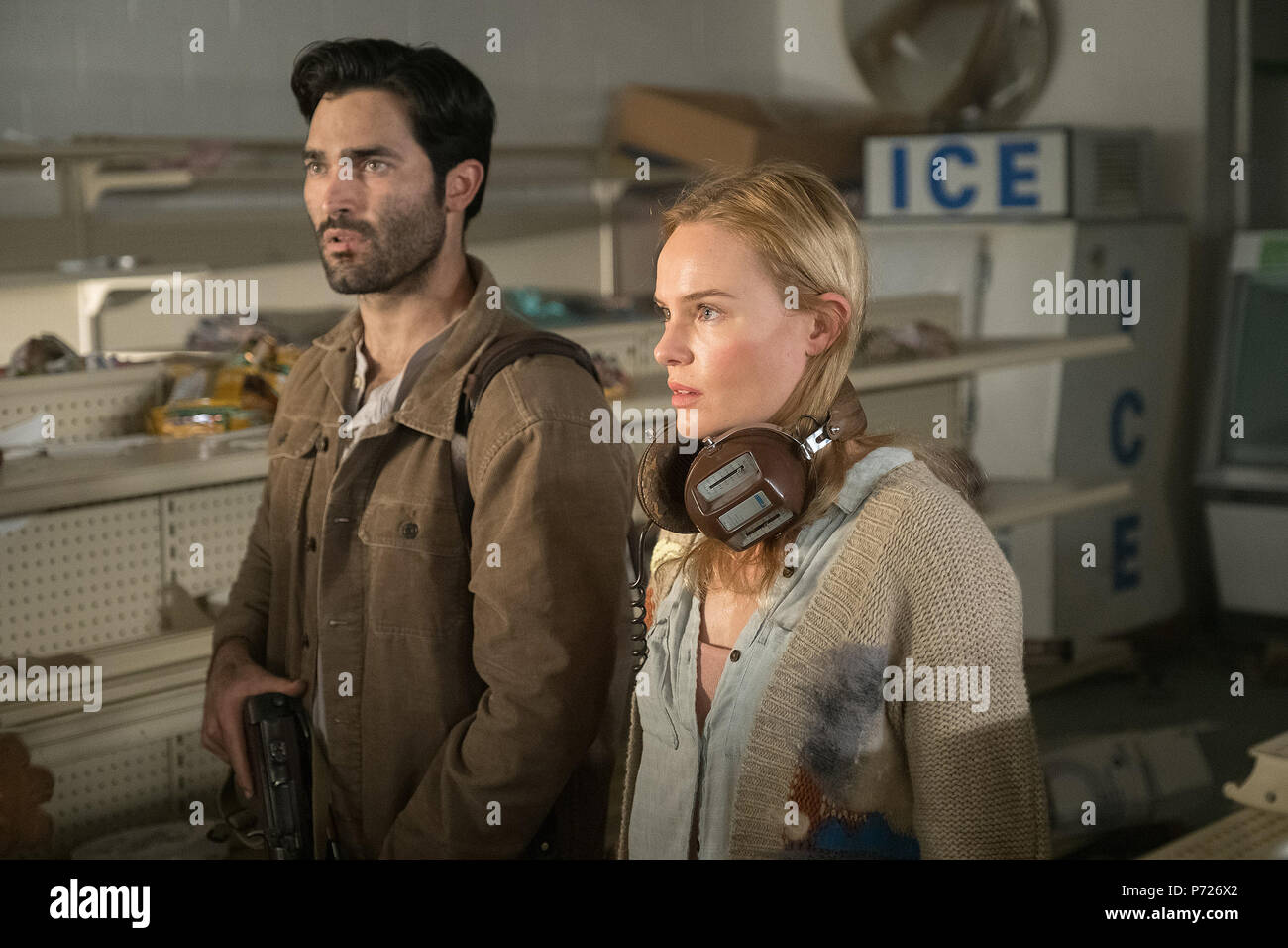 THE DOMESTICS, from left: Tyler Hoechlin, Kate Bosworth, 2018. ph ...