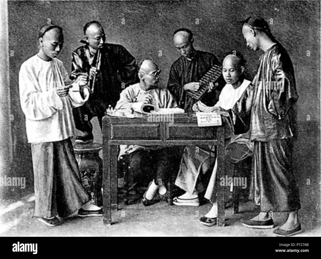 Traditional chinese figures Black and White Stock Photos & Images - Alamy