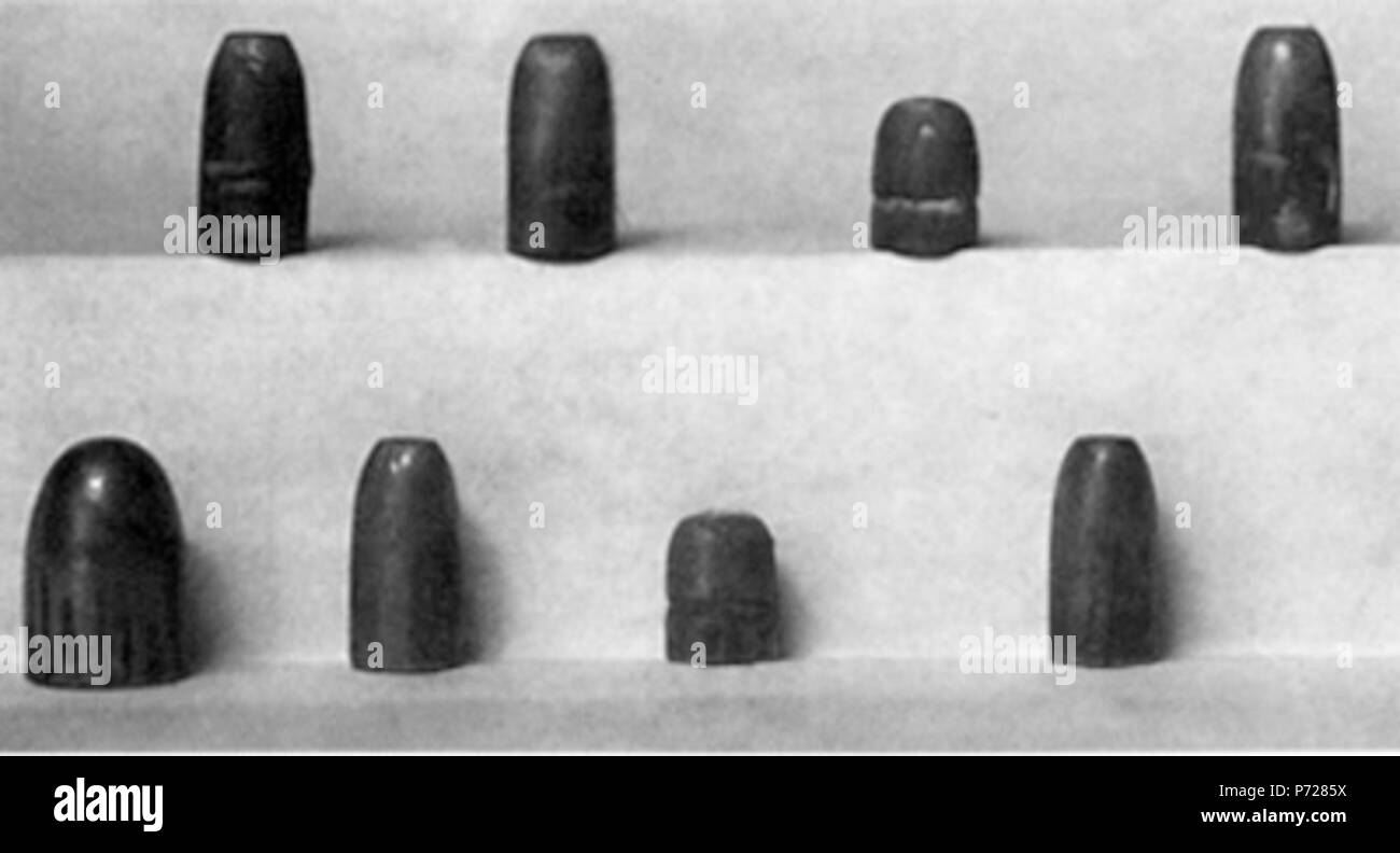 Bodies of the victims hi-res stock photography and images - Alamy