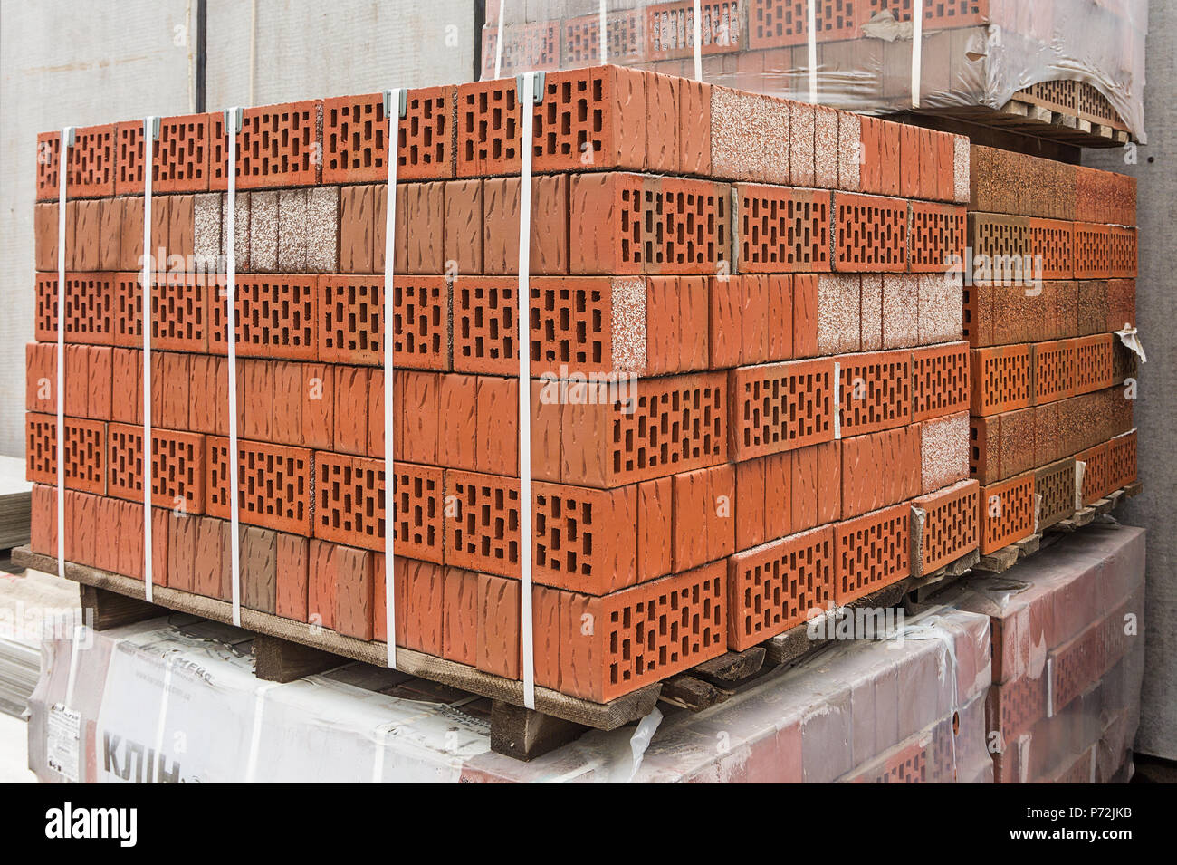 Packed clay wall hi-res stock photography and images - Alamy