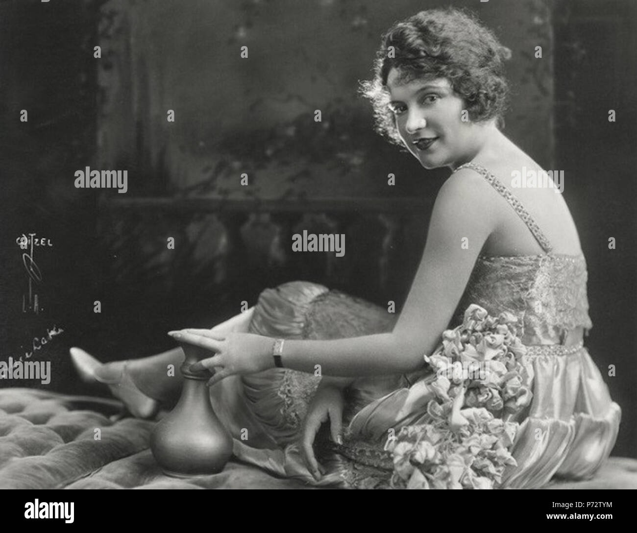 Alice Lake . 1920s 6 Alice Lake Witzel Stock Photo - Alamy