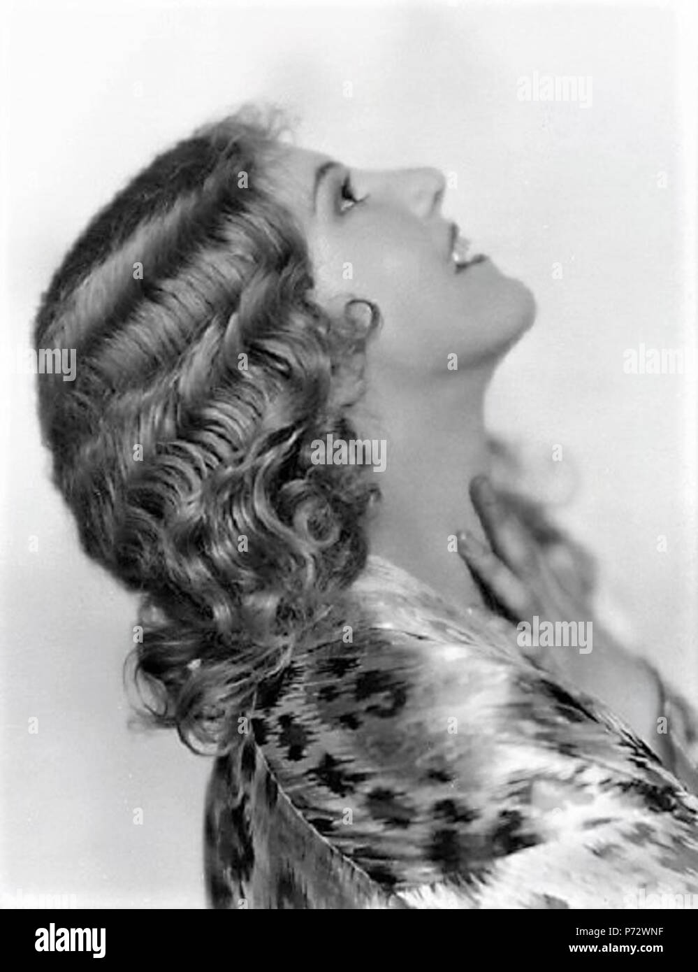 Ena Gregory . circa 1930 9 Ena Gregory Ball Stock Photo - Alamy