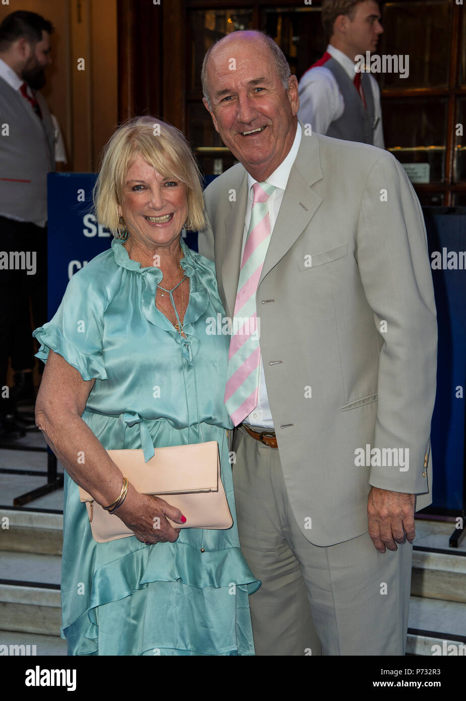 Russ abbot hi-res stock photography and images - Alamy