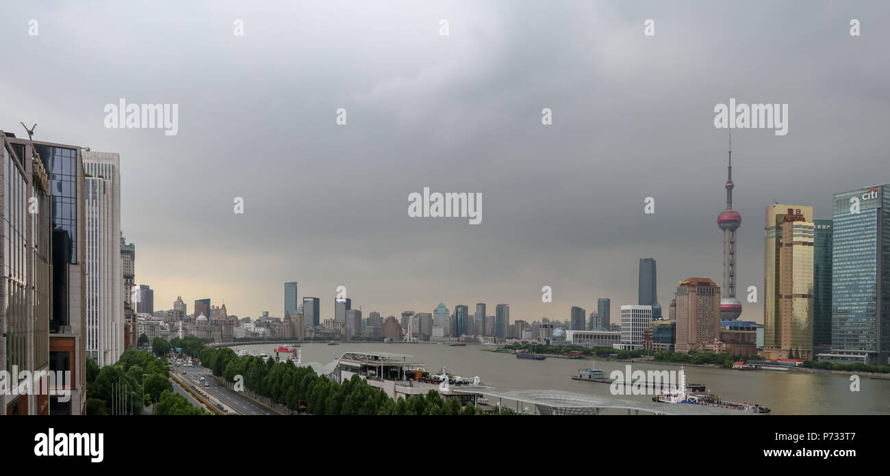 Shanghai, Shanghai, China. 4th July, 2018. Shanghai, CHINA-Macro ...