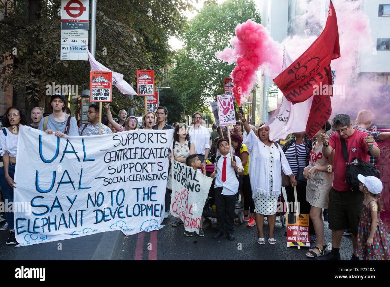 Ual sign hi-res stock photography and images - Alamy