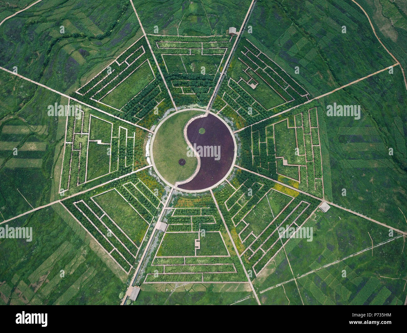 The eight diagrams hi-res stock photography and images - Alamy