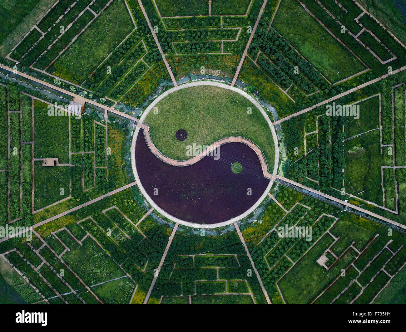 The eight diagrams hi-res stock photography and images - Alamy