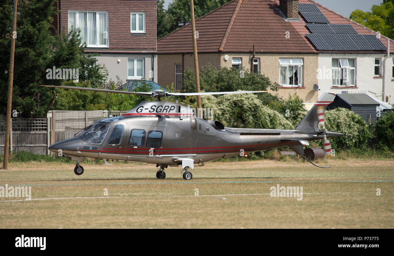 Old rutlishians cricket and rugby club hi-res stock photography and ...