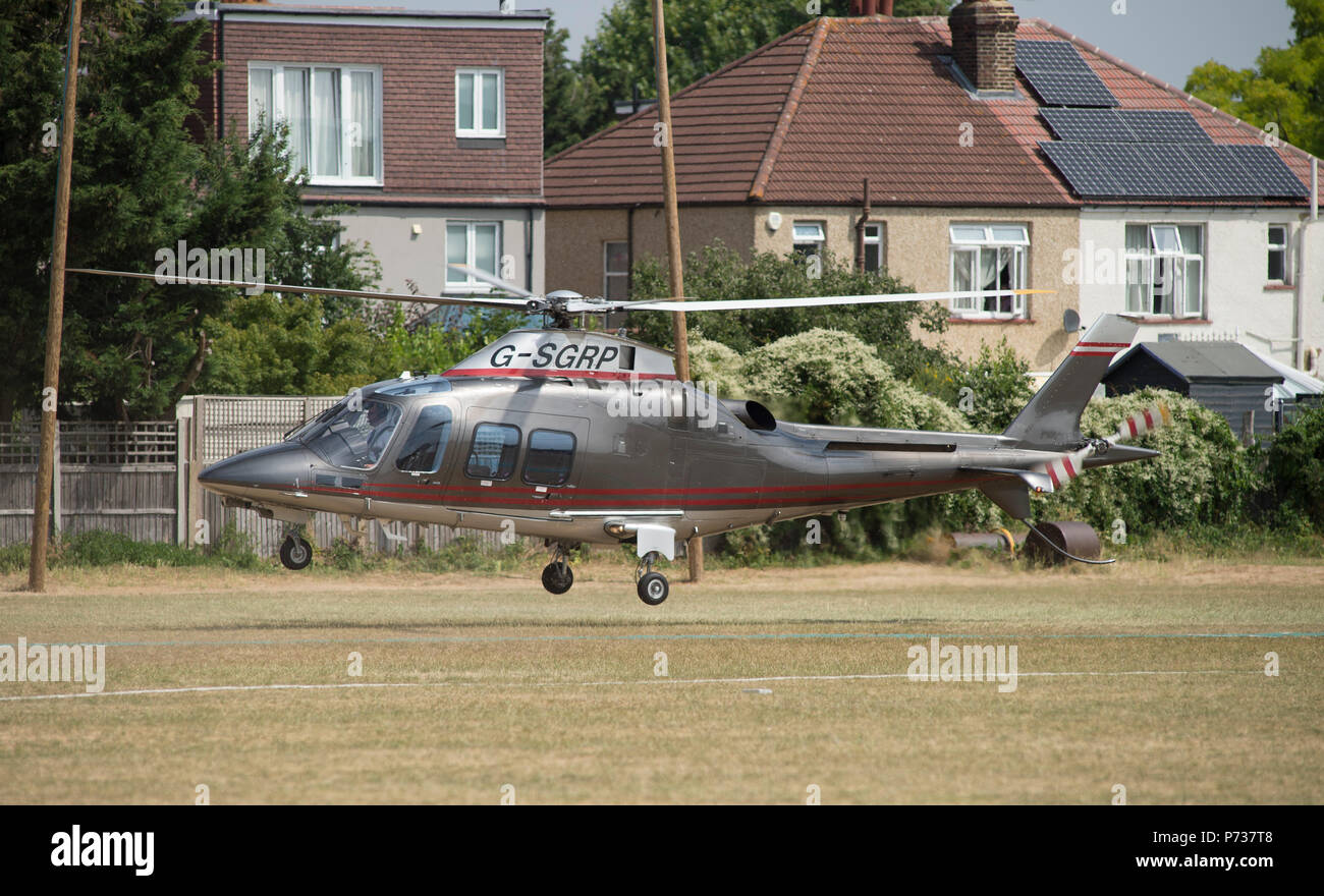 Old rutlishians cricket and rugby club hi-res stock photography and ...