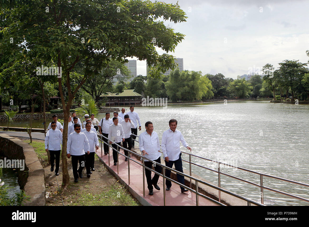 (180704) -- QUEZON CITY, July 4, 2018 (Xinhua) -- Philippine President ...