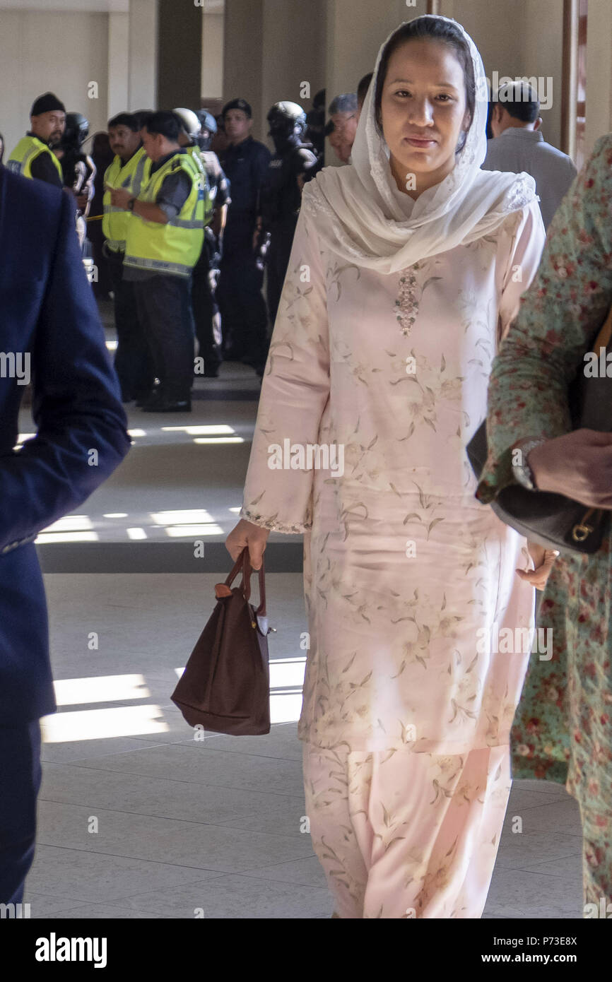 Prime minister najib razak arrested hi-res stock photography and images ...