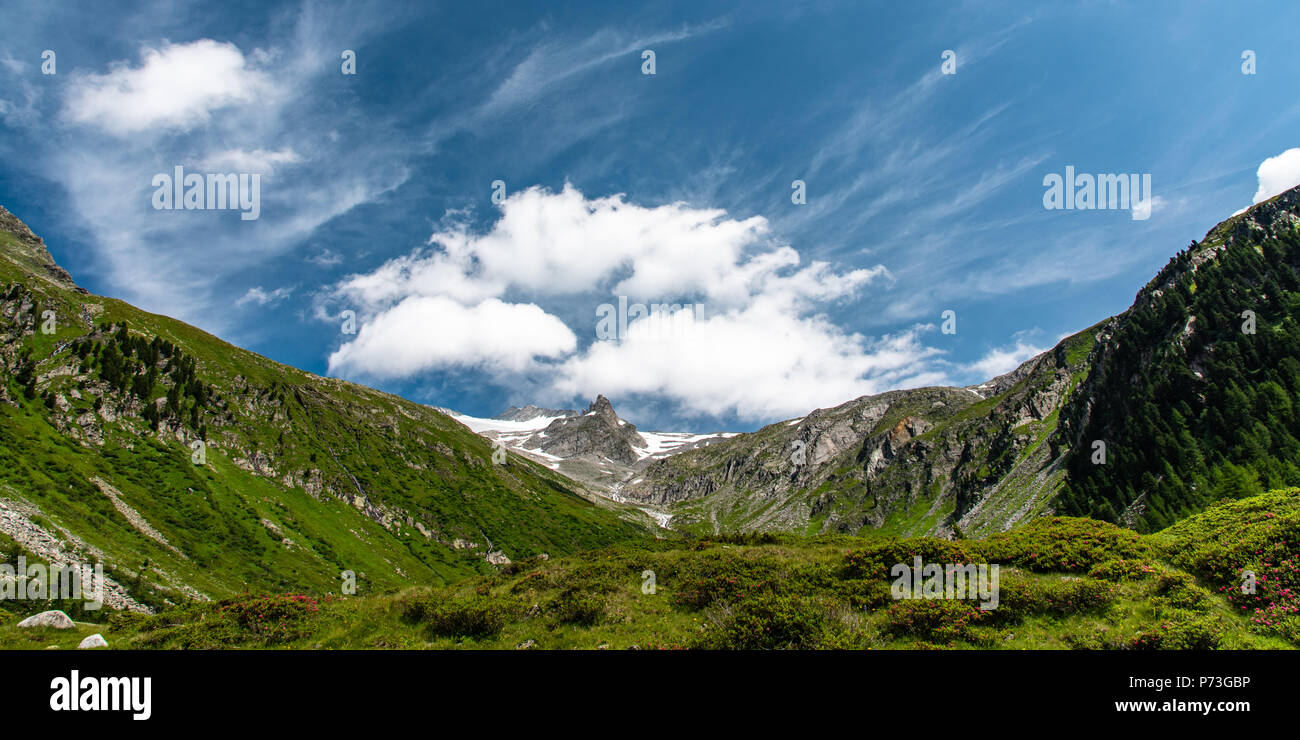 Nature and beauty of Neves Stock Photo - Alamy
