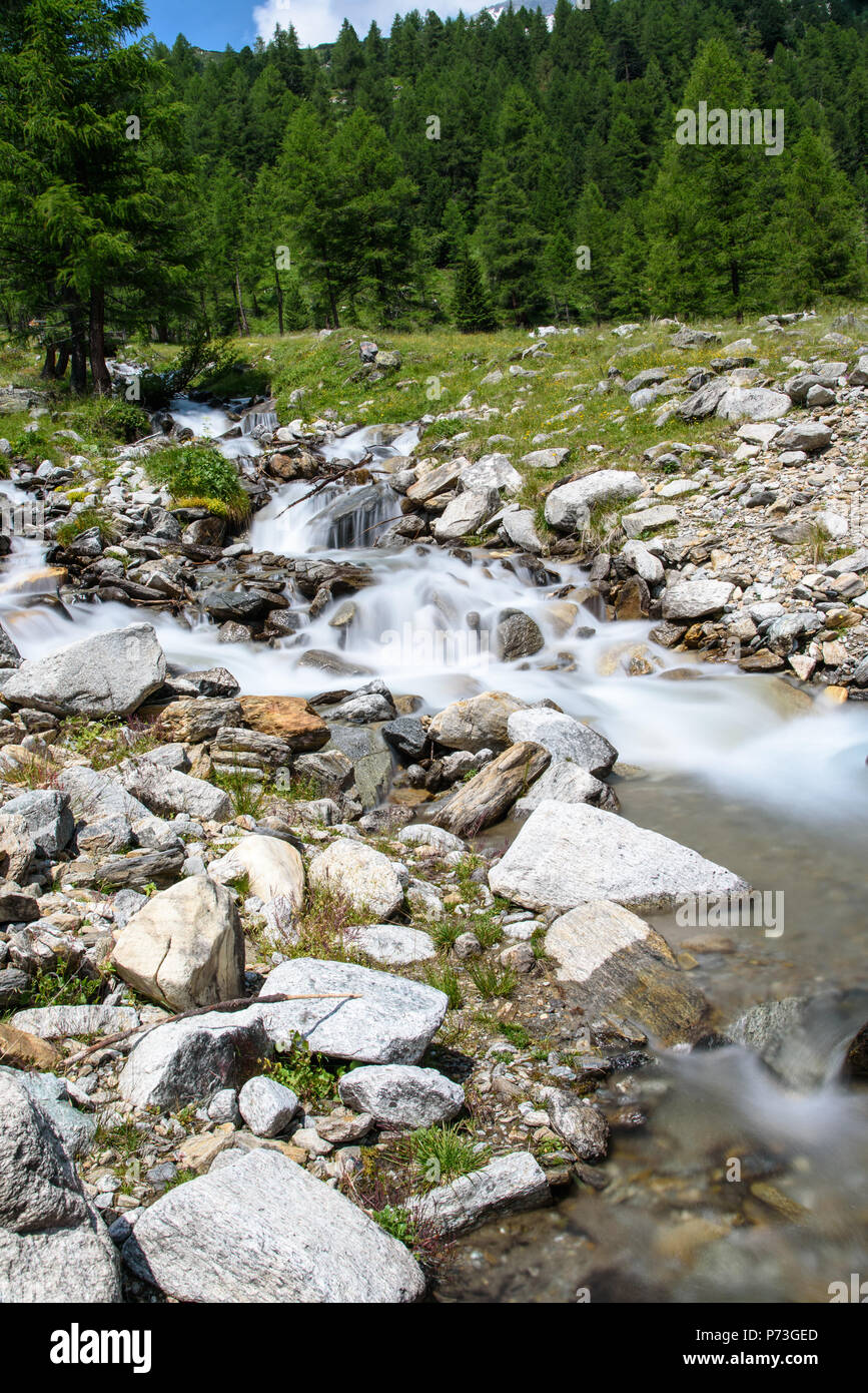 Lago neves hi-res stock photography and images - Alamy