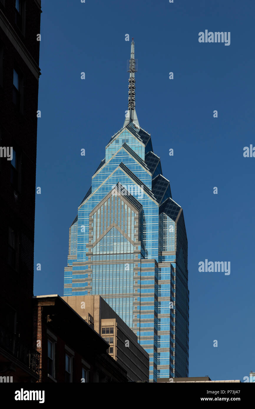 One liberty place hi-res stock photography and images - Alamy