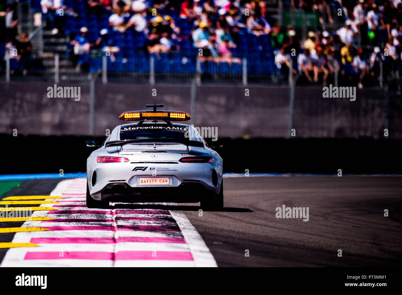Mercedes safety car hi-res stock photography and images - Alamy