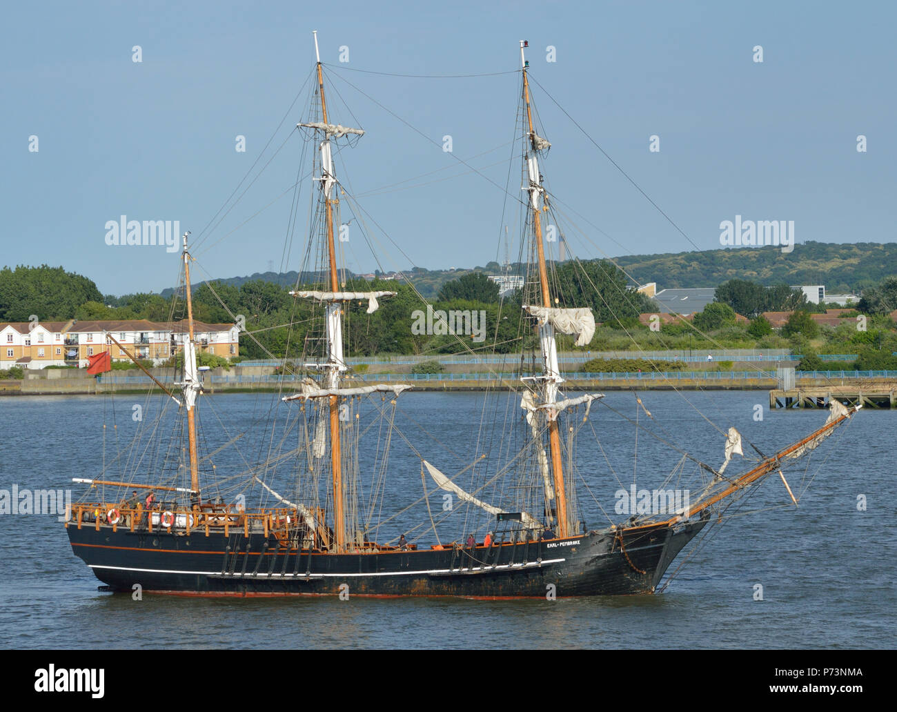 Tall Ship the Earl of Pembroke arrives on the River Thames in London ...