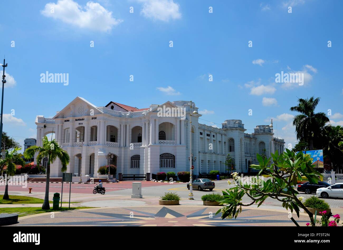 British colonial architecture town hall and general post office ...