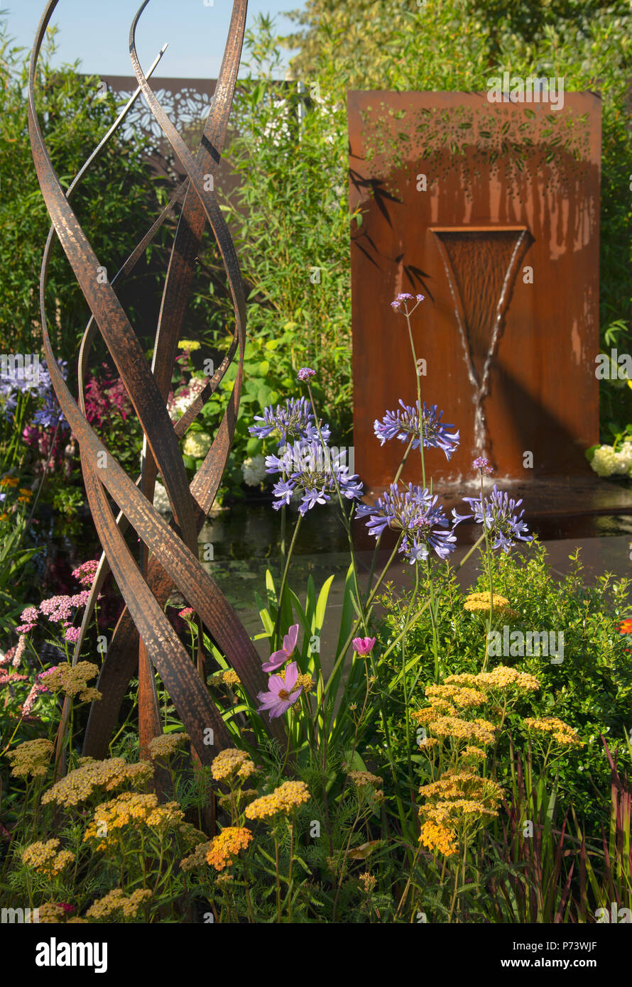 The Brilliance in Bloom Garden designed by Charlie Bloom at The RHS ...