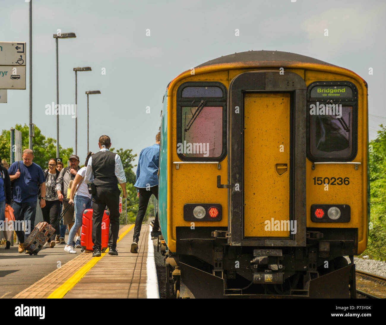 Rhoose cardiff international airport railway station hi-res stock ...