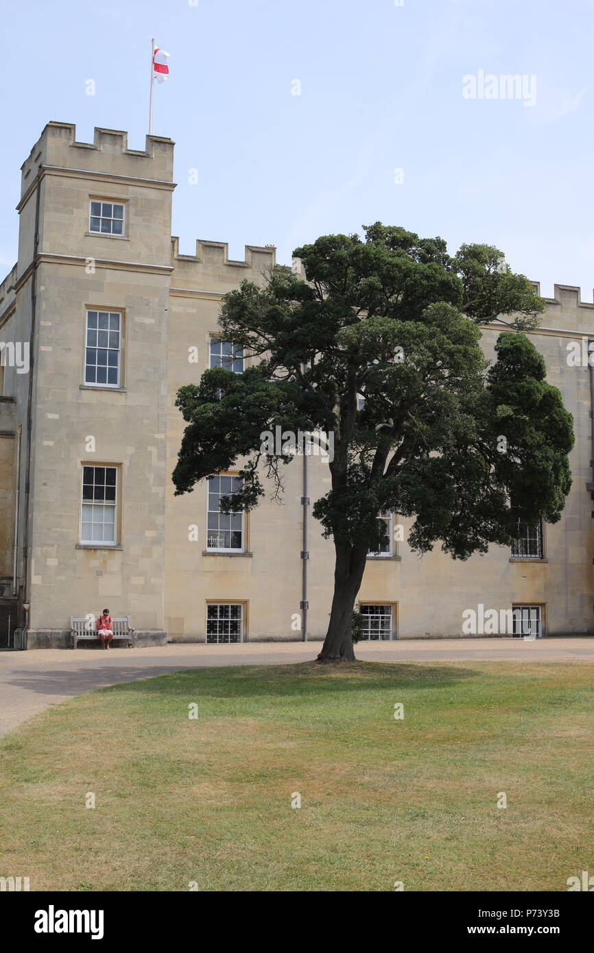 Syon house estate hi-res stock photography and images - Alamy