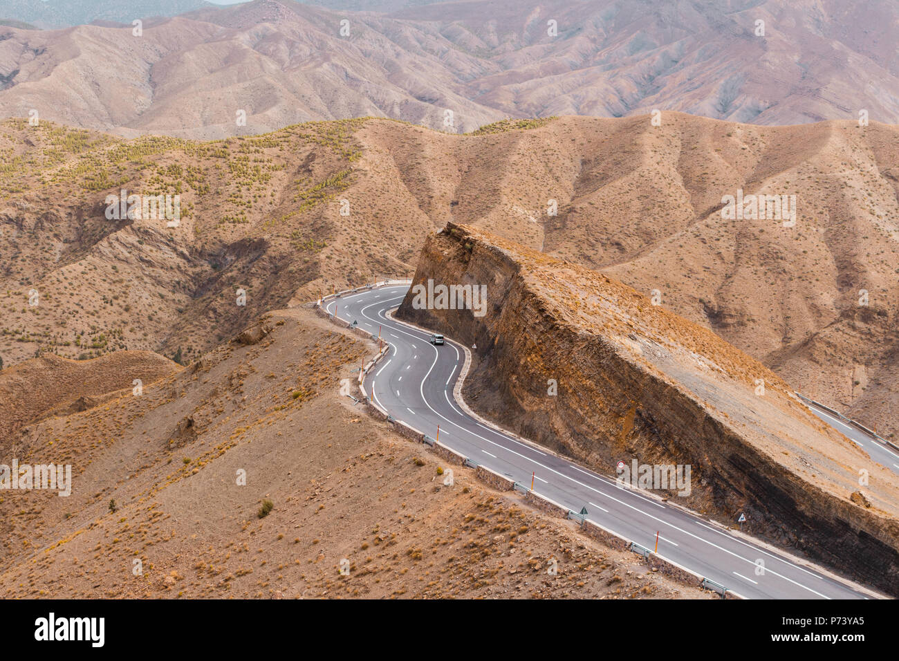 Desert transportation hi-res stock photography and images - Alamy