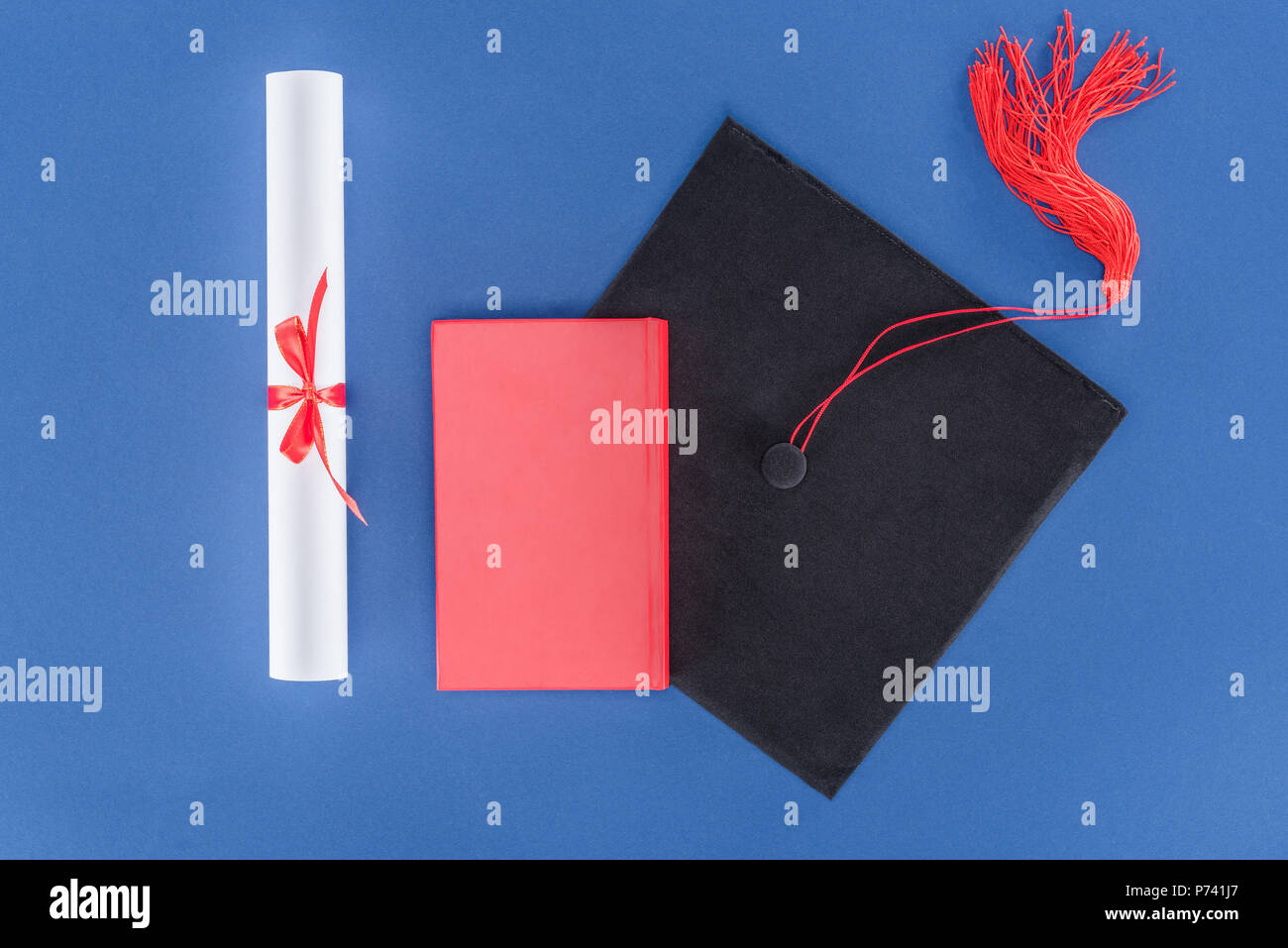 Graduation cap diploma book hi-res stock photography and images - Alamy