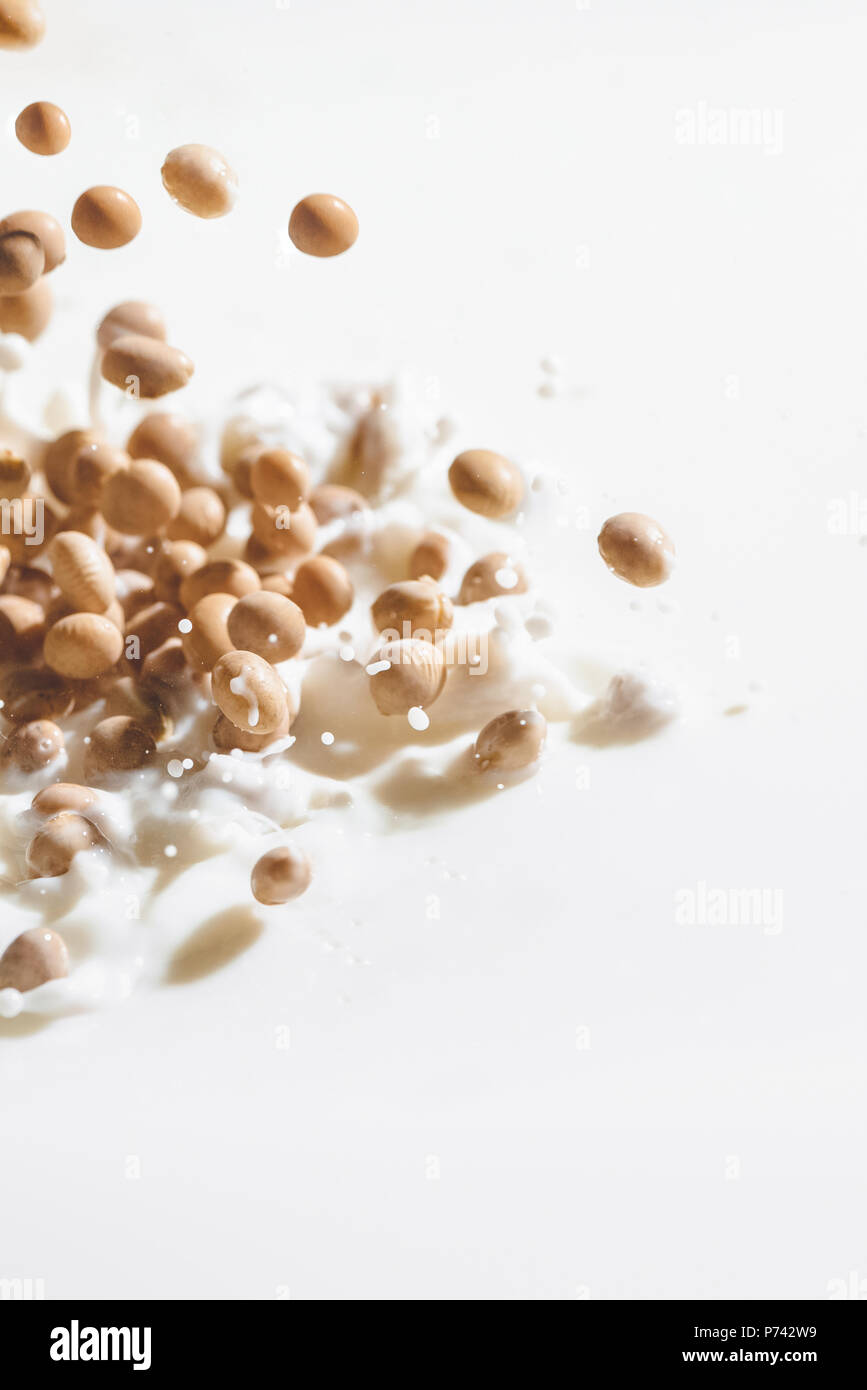 Falling drops milk hi-res stock photography and images - Alamy