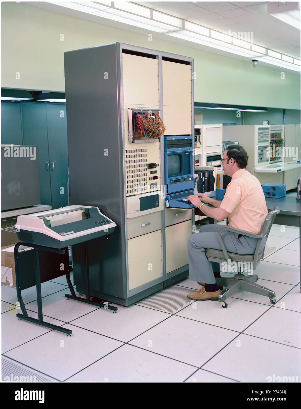 1980 computer room hi-res stock photography and images - Alamy