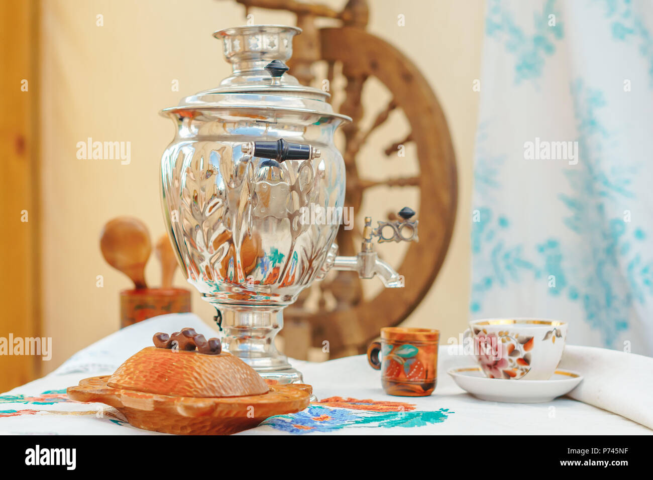 samovar on the table Stock Photo - Alamy