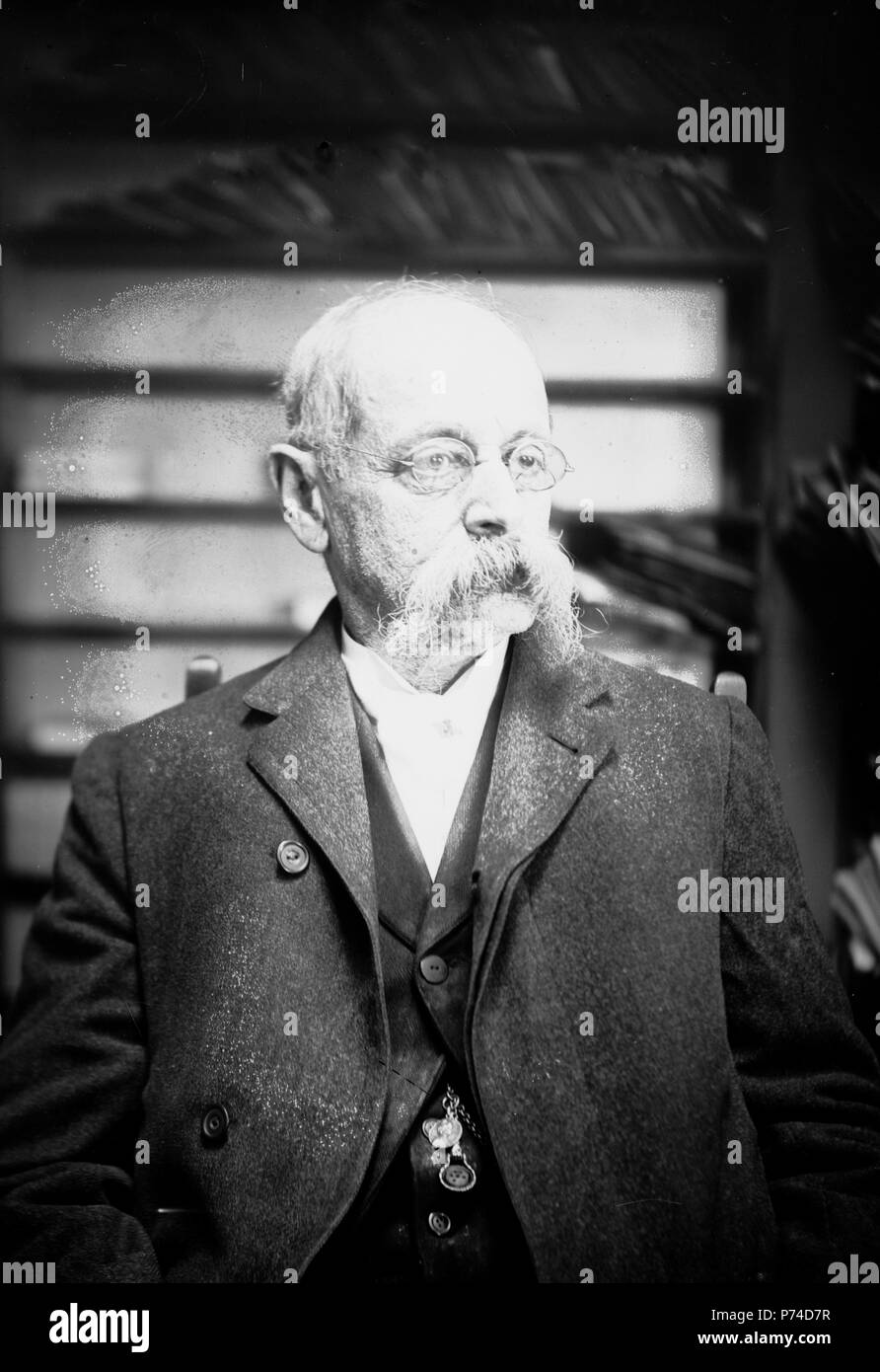 Capt. B.S. Osbon, portrait bust Stock Photo - Alamy