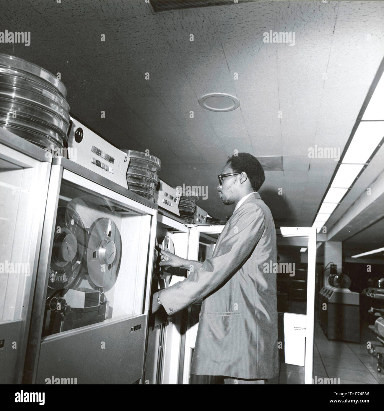 1969 computer hi-res stock photography and images - Alamy