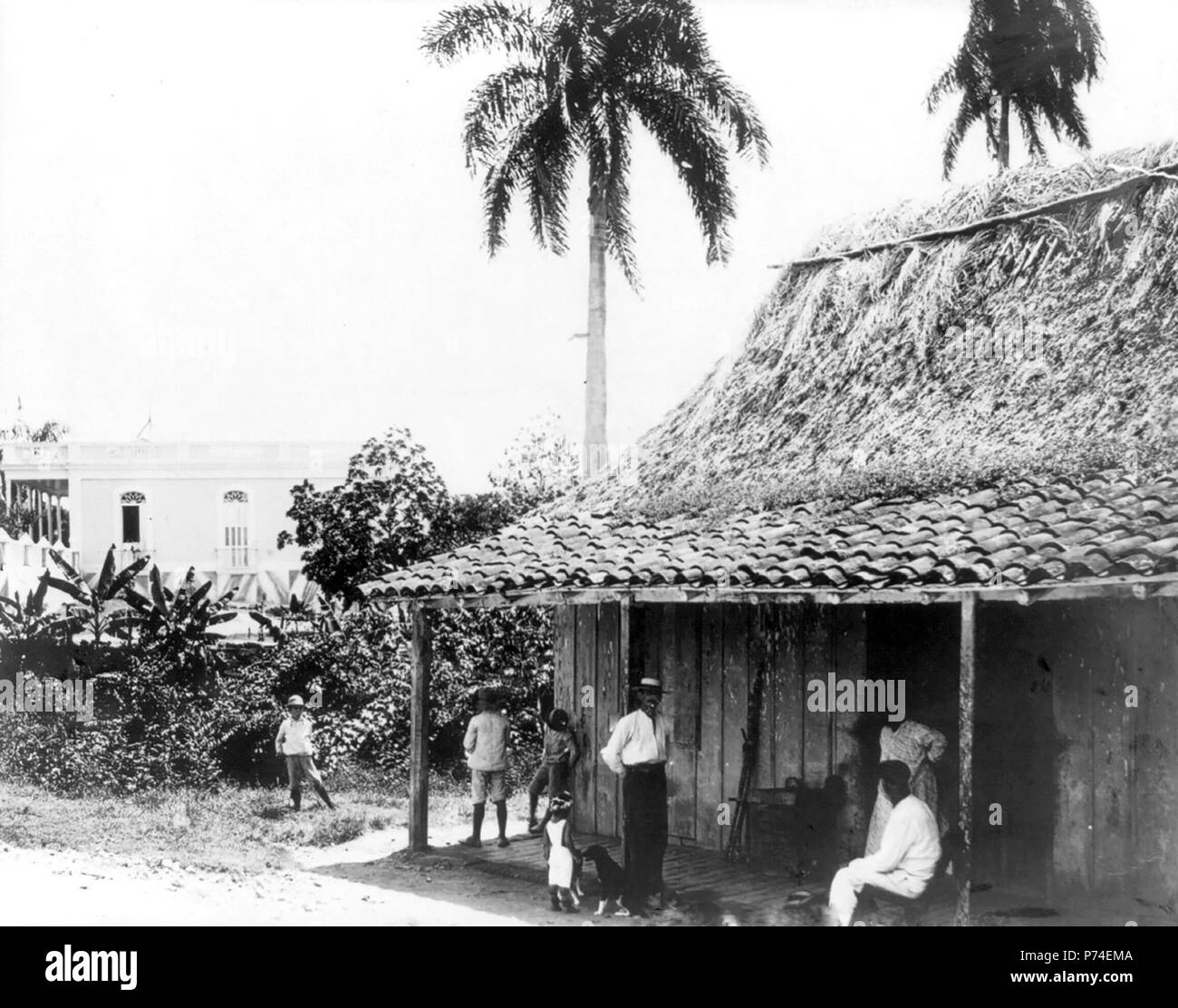 General store 1900s hi-res stock photography and images - Alamy
