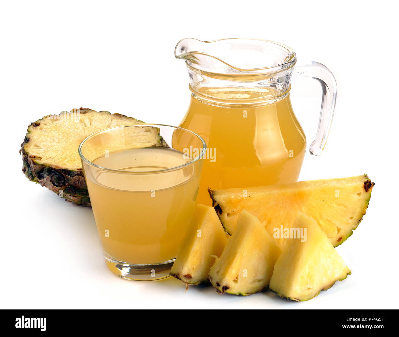 Full glass jug pineapple juice hi-res stock photography and images - Alamy