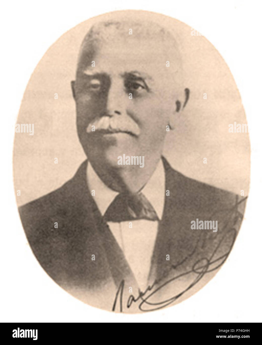 Nieto hi-res stock photography and images - Alamy