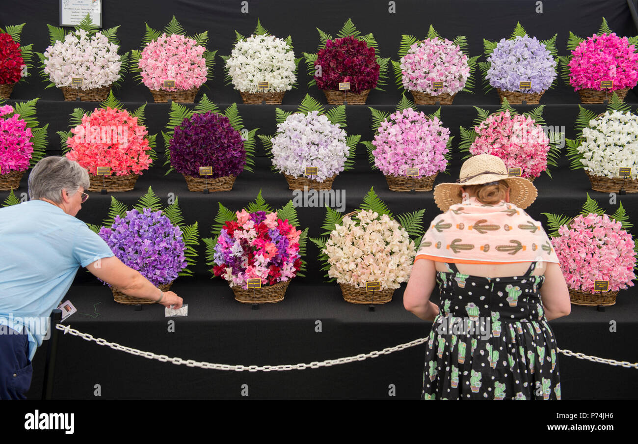 Hampton Court Palace, Surrey, UK. 2 July, 2018. The world’s largest ...