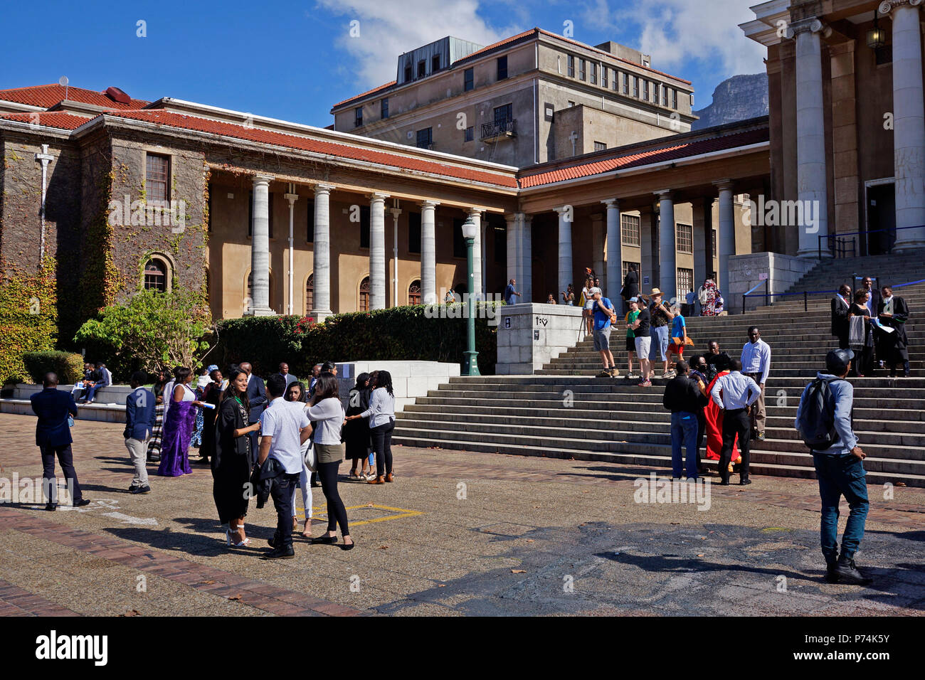 South africa students graduation day hi-res stock photography and ...