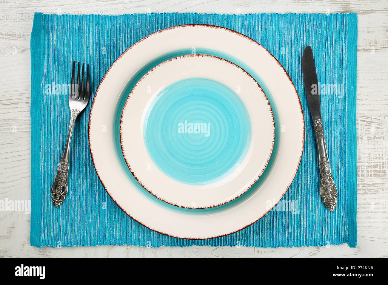 Empty well hi-res stock photography and images - Alamy