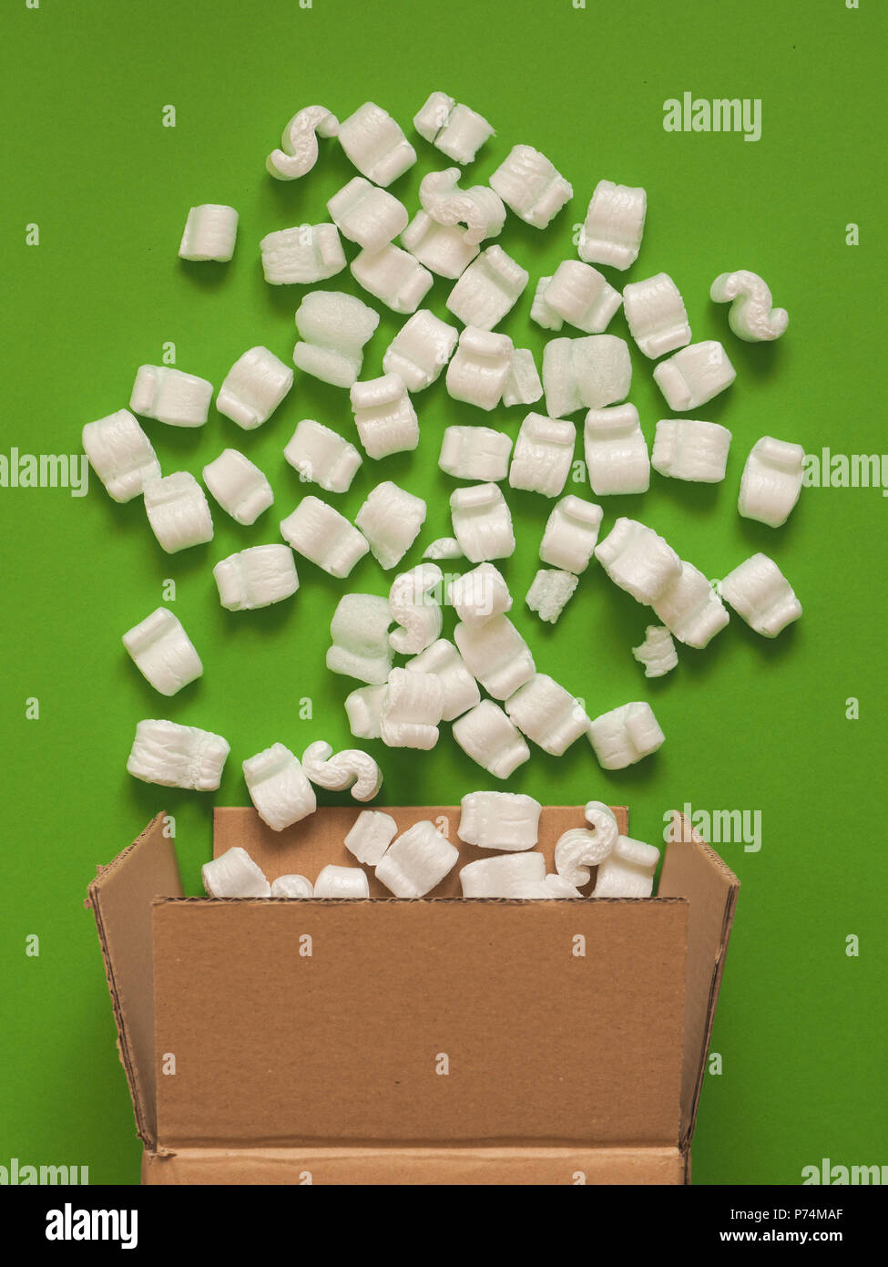 Container stuffing hi-res stock photography and images - Alamy
