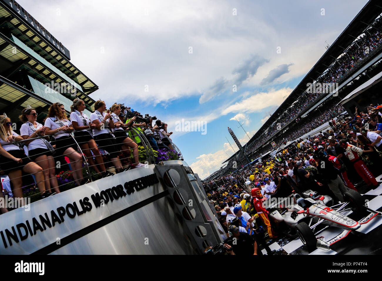 Spectators crowd in to see Will Power of Team Penske win the Indy 500 ...