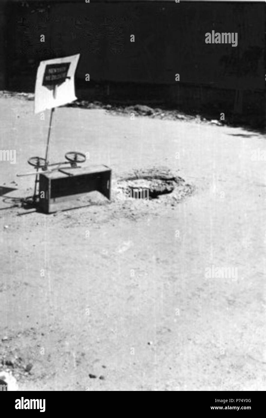 English: Warsaw Uprising: A marked dud shell in the Jasna Street near ...