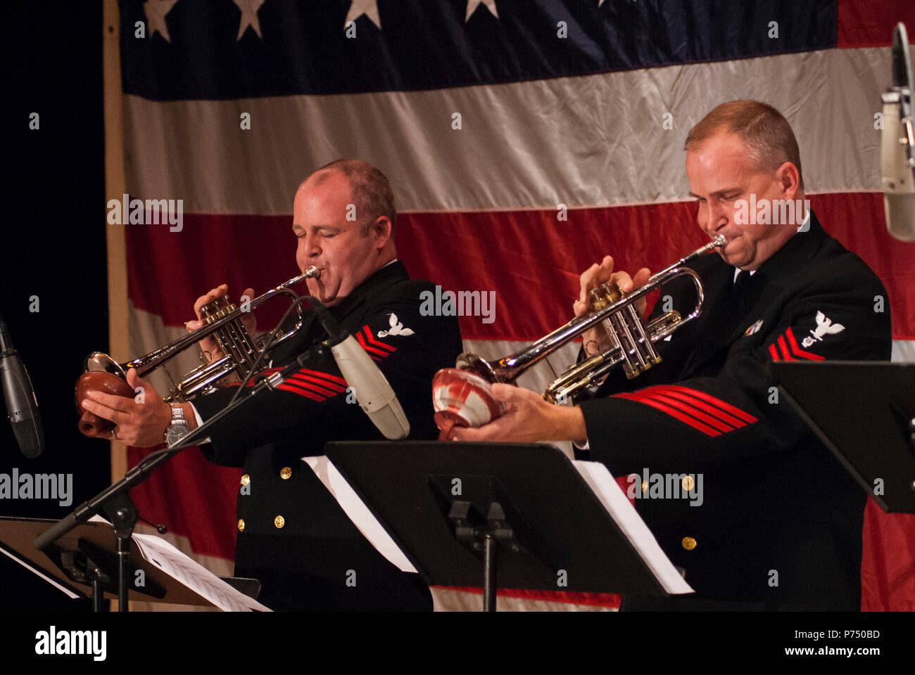 Nick cooper hi-res stock photography and images - Alamy