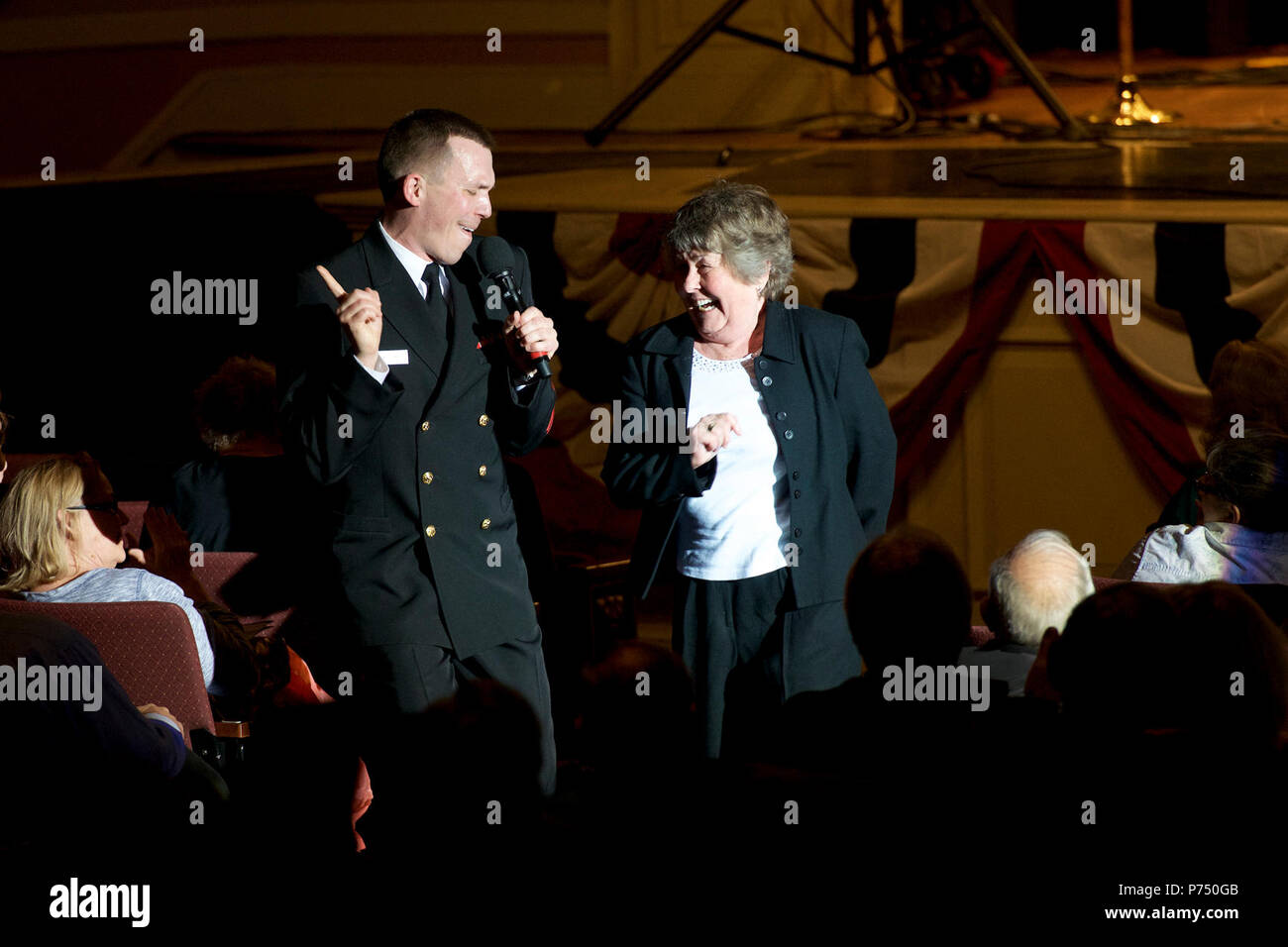 U s navy band sea chanters chorus hi-res stock photography and images ...