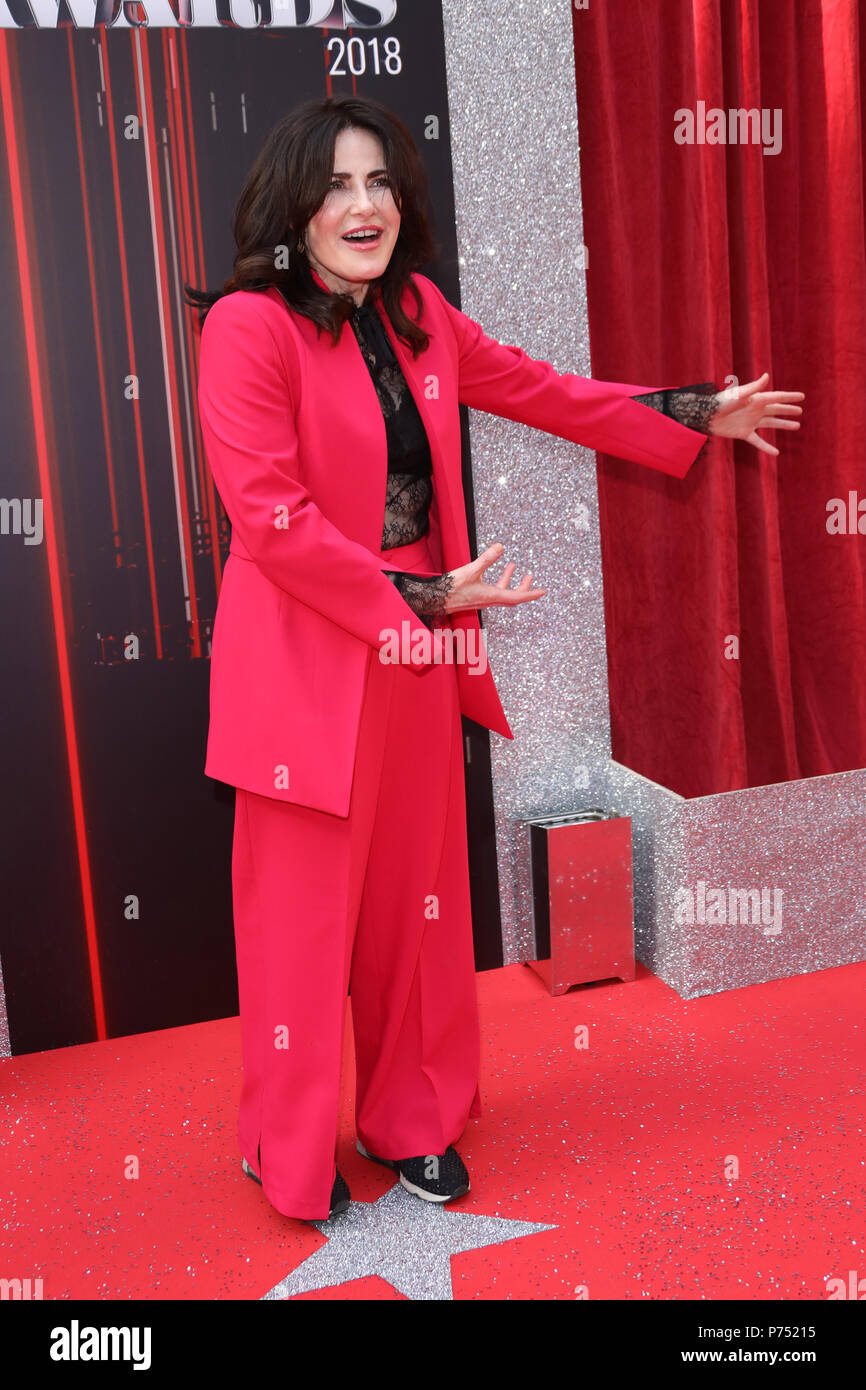 Sally dexter hi-res stock photography and images - Alamy