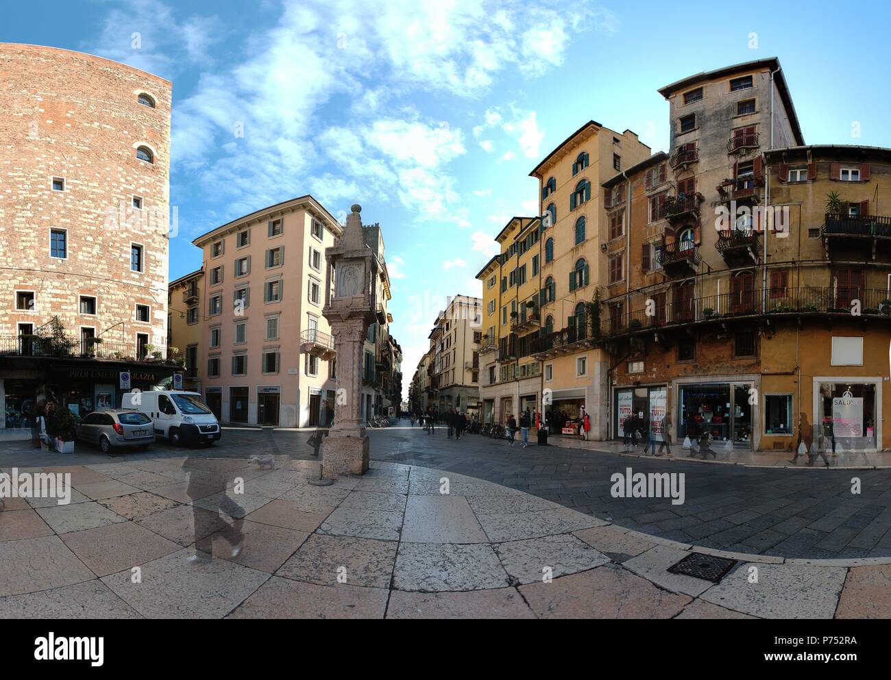 Piazza inheritance hi-res stock photography and images - Alamy