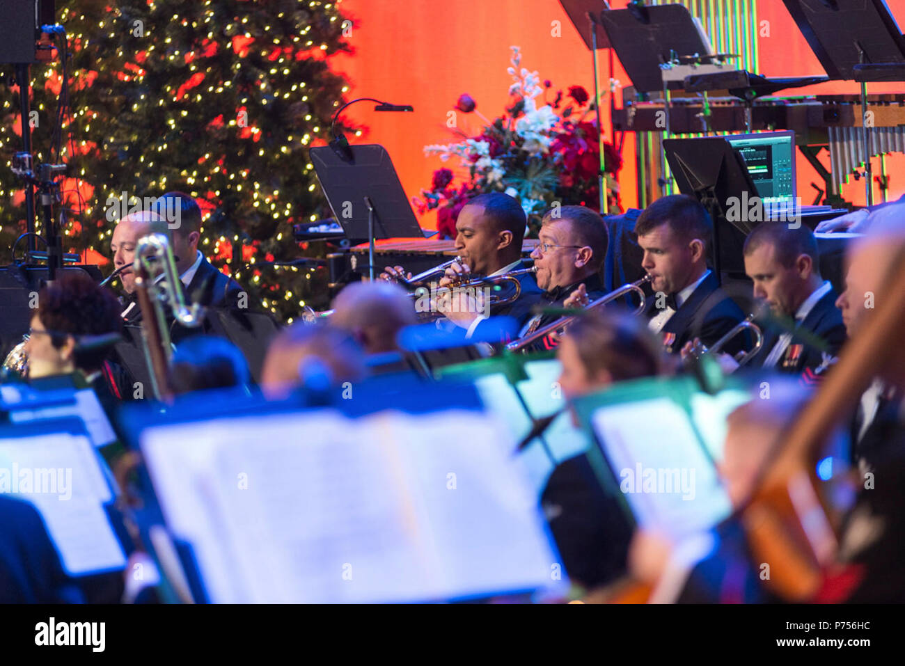 Us navy concert band hi-res stock photography and images - Alamy