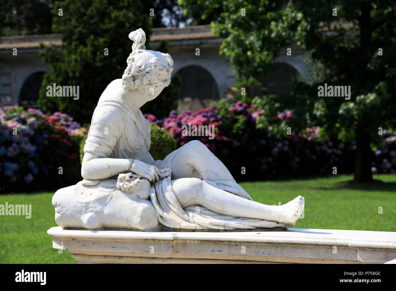 Villa Litta Borromeo Visconti fountain detail, Lainate, Milan, Lombardy ...