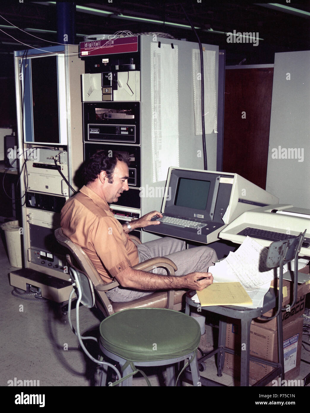 1976 computer hi-res stock photography and images - Alamy
